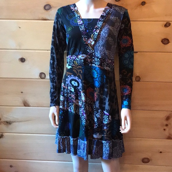 The Pyramid Collection | Dresses | The Pyramid Collection Dress Size ...